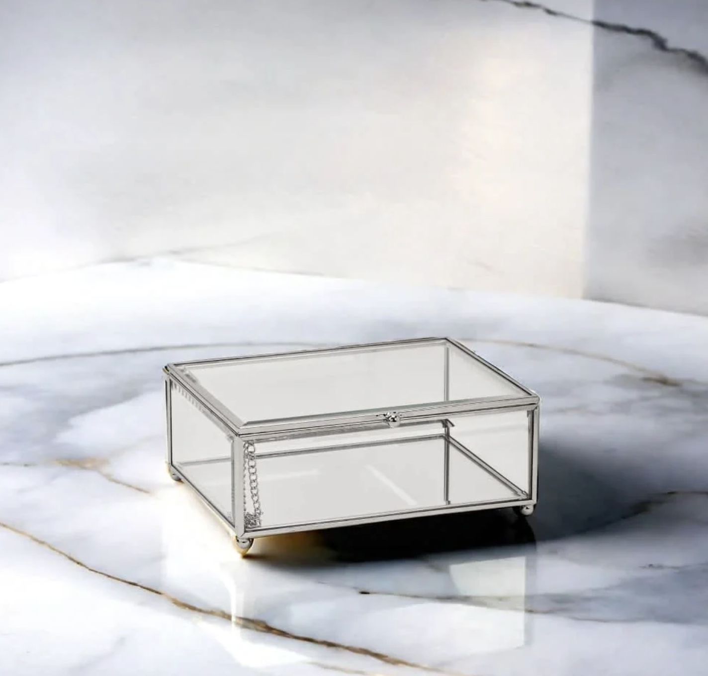 Hinged Glass Box – Elegant Customizable Storage for Jewelry and Keepsakes